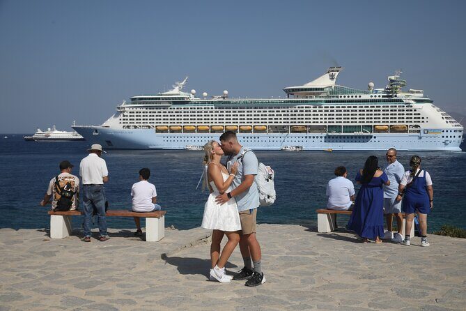 Mini 30minute Photo Shoot at Wind Mills in Mykonos - The Sum Up