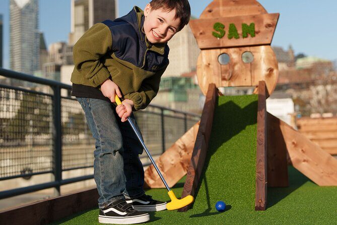 Mini Outdoor Golf in Montreal - Experience and Customer Insights