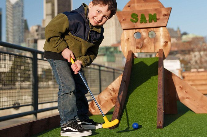 Mini Outdoor Golf in Montreal - Practical Tips for Visitors