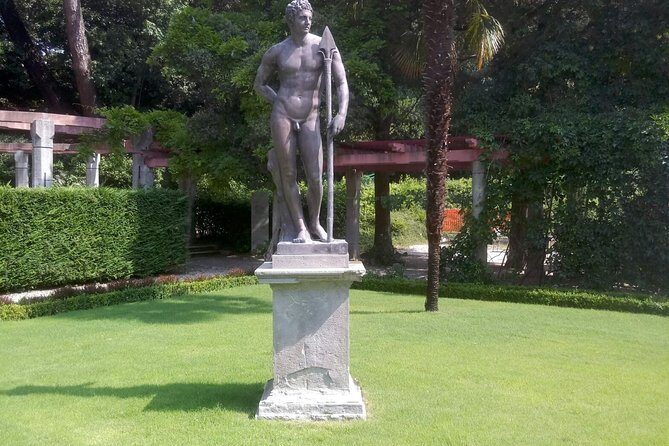 Miramare Castle and the park - The Experience of the Guide