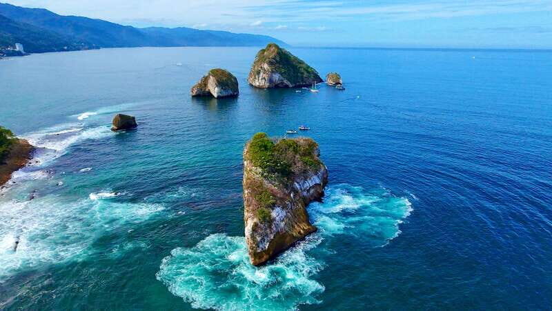 Mismaloya: Snorkeling, Cliff Jumping, and Beach Tour - Whats Included and Whats Not