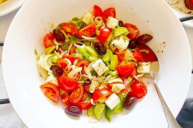 Miss Anna Santorini Cooking Class - Authenticity and Personal Touches