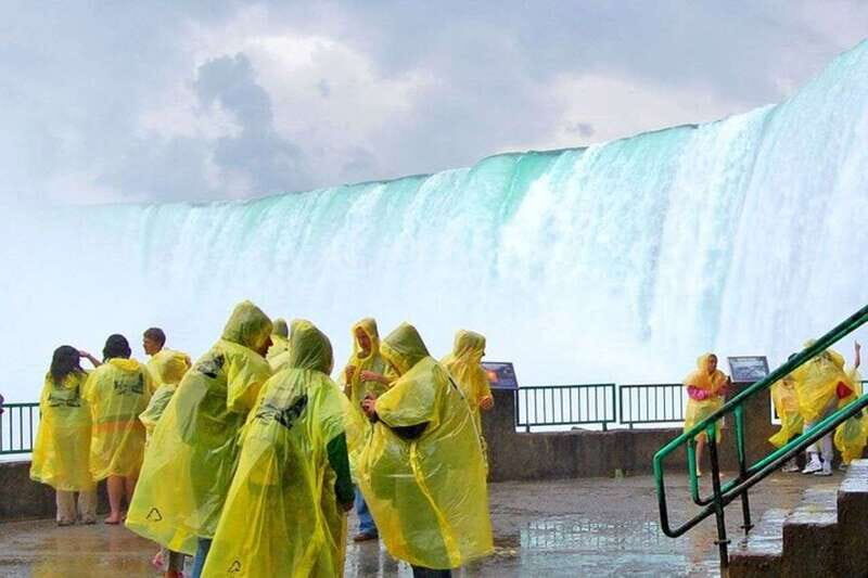 Mississauga: Niagara Falls Day Tours with Boat and Lunch - What to Expect from the Tour Experience