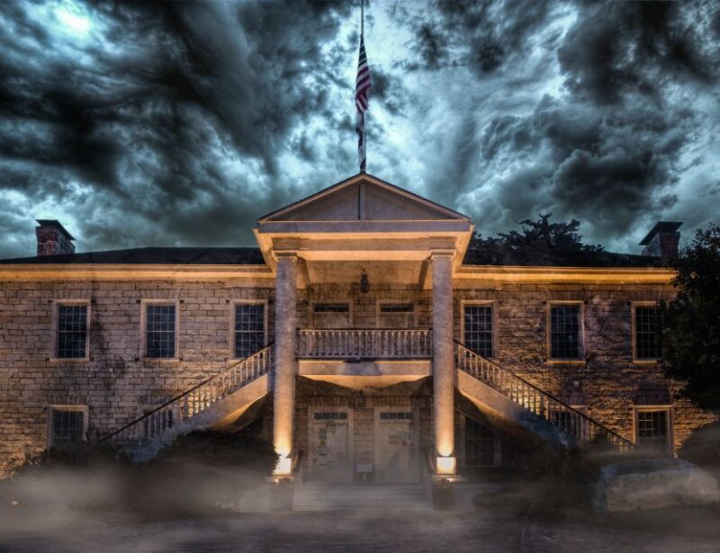 Mist, Mayhem & Murder: Monterey Ghost Tours - What is Mist, Mayhem & Murder: Monterey Ghost Tours?