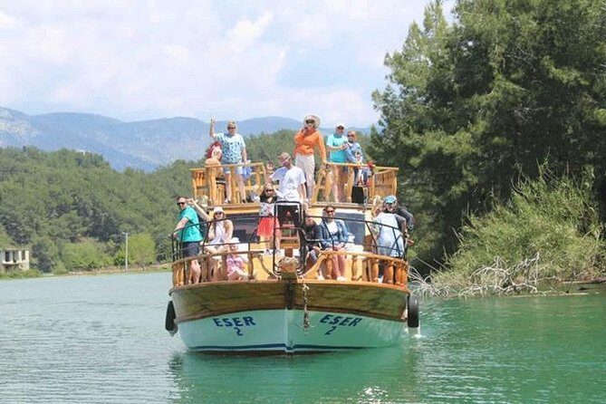 Mix. Tour (Jeep Safari and Boat Tour in Green Lake with Lunch) - Who Should Consider This Tour?