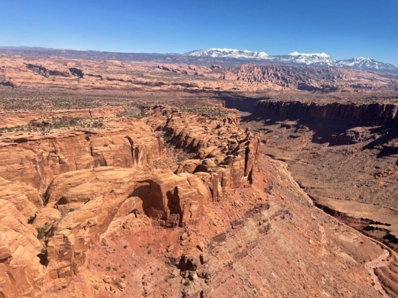 Moab: Canyon Country Sunset Helicopter Tour - Key Points