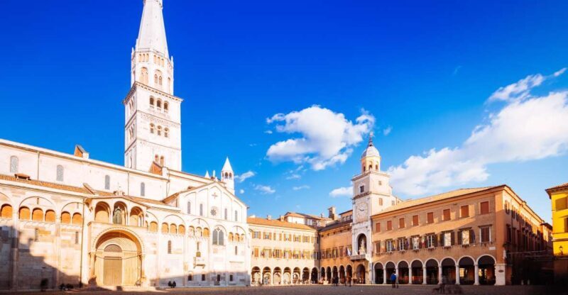 Modena City Walking Tour - An In-Depth Look at the Modena City Walking Tour