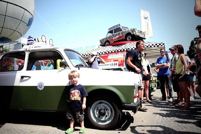 Modern Berlin Private Walking Tour: Diverse, Vibrant and Exciting German Capital - Modern Berlin Private Walking Tour: Diverse, Vibrant and Exciting German Capital