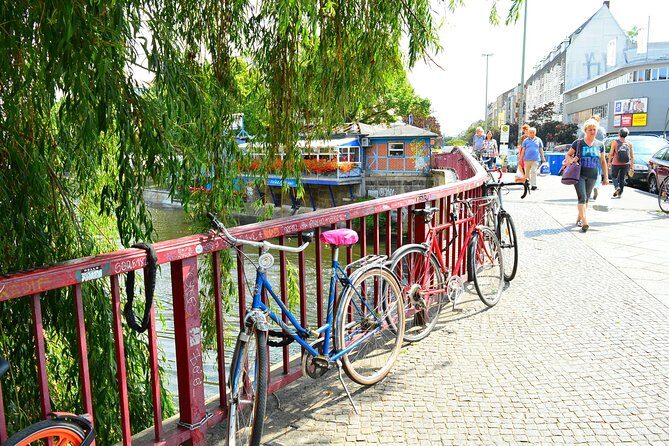 Modern Berlin Private Walking Tour: Diverse, Vibrant and Exciting German Capital - A Deep Dive into the Itinerary