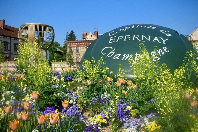Moet et Chandon Veuve Clicquot Pommery Private Champagne Day trip - Key Points