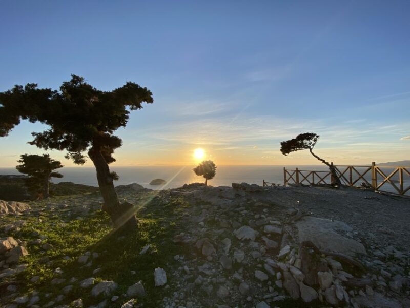 Monolithos: Small Group Hike and Sunset at Monolithos Castle - FAQ
