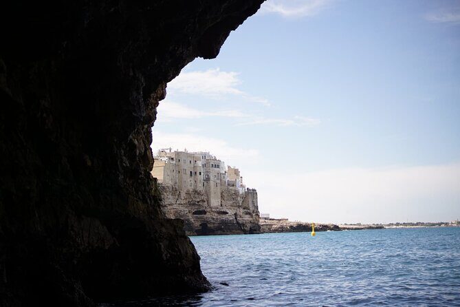 Monopoli Shared tour by Gozzo boat to the Polignano caves - Introduction to the Monopoli Gozzo Boat Tour