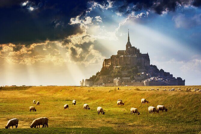Mont Saint Michel Guided Day Trip with Hotel Pickup - Key Points