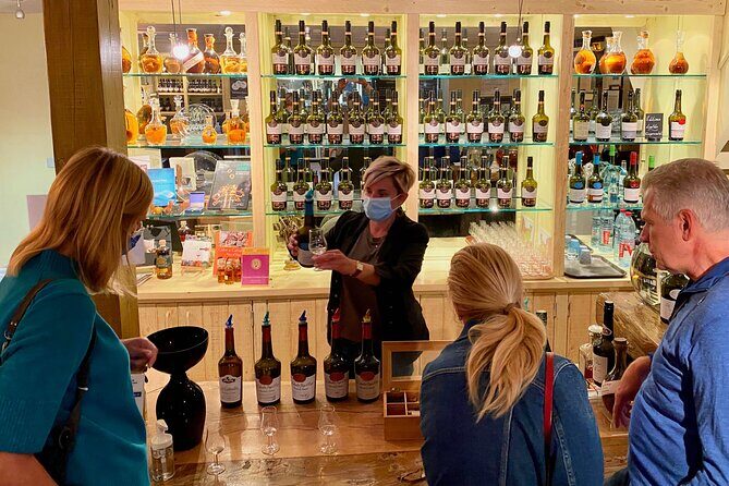 Mont Saint-Michel Small-group by Minivan from Paris with Calvados - FAQ