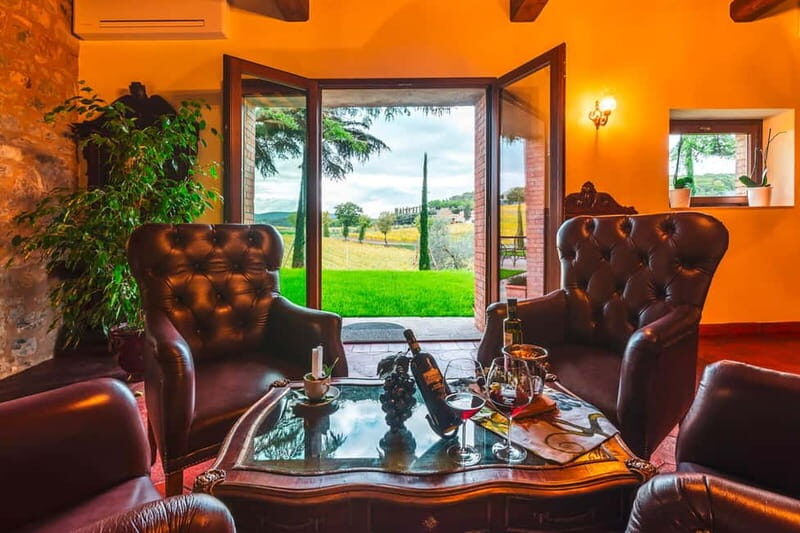 Montalcino: Vinyard Tour with Vertical Brunello Tasting - An In-Depth Look at the Experience