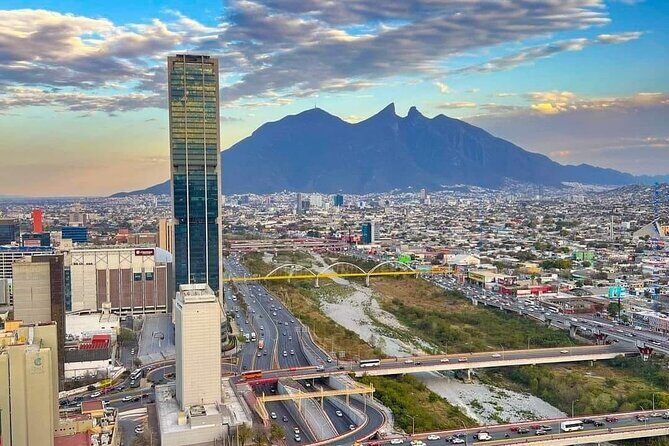 Monterrey Express Tour with a 2-Hour Local Guide - Why This Tour Offers Good Value