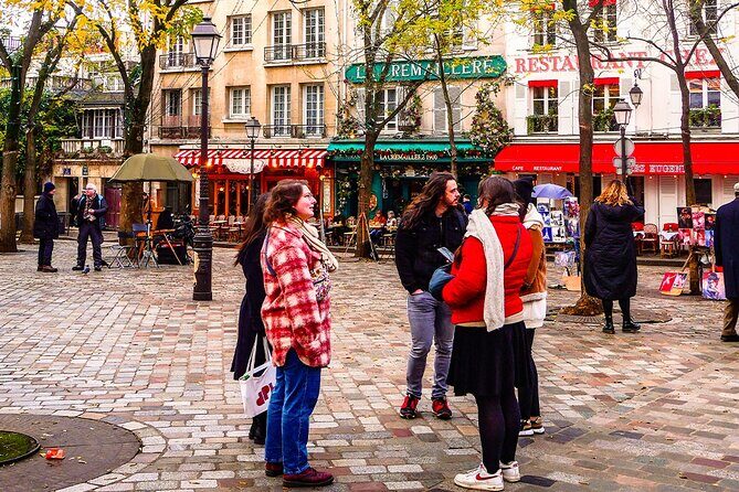 Montmartre Marvels Small Group Guided Stroll in Bohemian Paris - An Introduction to the Montmartre Marvels Tour