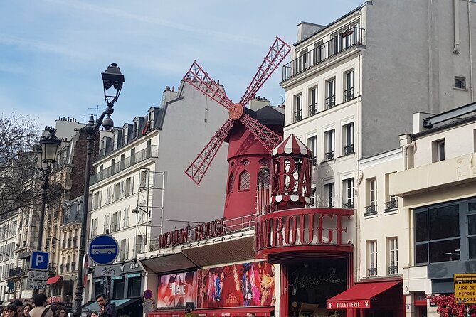 Montmartre Sacré Coeur and Moulin Rouge best shops and cafés - The Sum Up: Who Should Book?