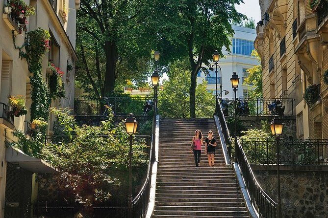 Montmartre The Private Food Tasting Tour with a French Gastronomy Expert - FAQ