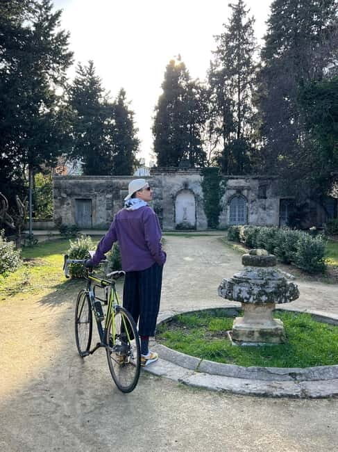 Montpellier: Guided Tour of Unusual Places by Electric Bike - Who Is This Tour Best Suited For?