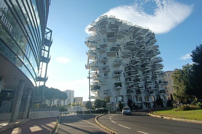 Montpellier guided walking and tram tour (private) - Frequently Asked Questions