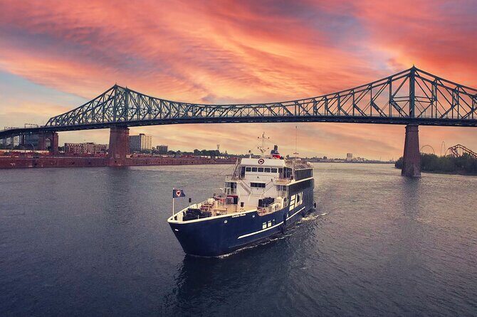 Montreal: Evening cruise with DJ - Montreal: Evening Cruise with DJ – A Fun-Filled Night on the Water