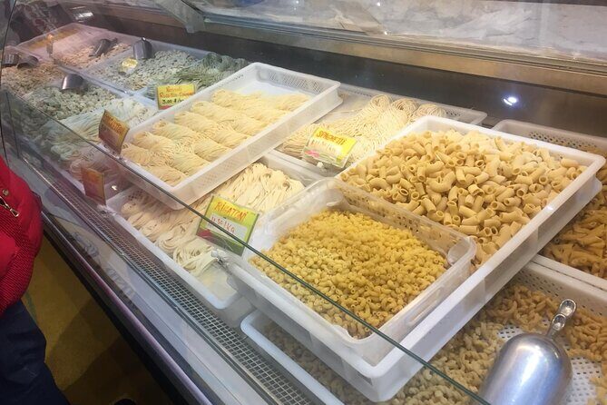 Montreal Food Tour with a Michelin Star-Trained Chef - FAQ