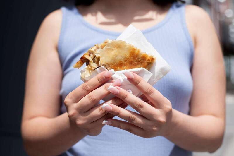 Montreal: Mile-End Foodie Walking Tour with 6 Tastings - Practical Details & Tips