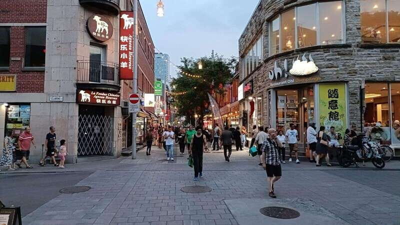Montreal: Old Montreal at Twilight Walking Tour - Final Thoughts: Who Will Love This Tour?