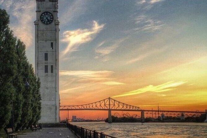 Montreal Old Montreal Walking Tour With A Guide - Exploring Montreal’s Old Town: A Walk Through History with a Guide