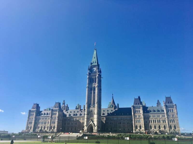 Montreal: Private Day Tour to Ottawa - An In-Depth Look at the Tour Experience