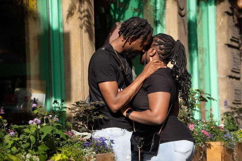 Montreal: Professional Photo Session with Delivery - The Practicalities: Price, Duration, and Logistics