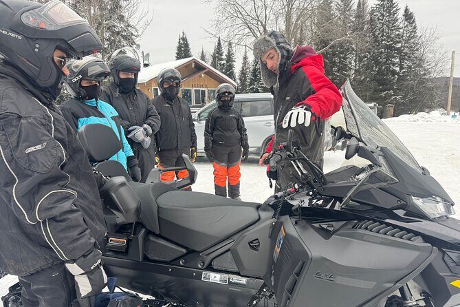 Montreals All-Inclusive Snowmobile Escape into Nature - An In-Depth Look at the Snowmobile Adventure in Montreal
