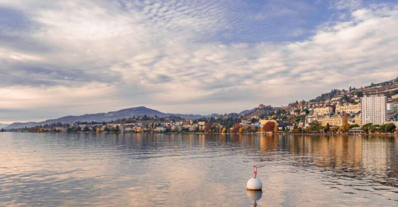 Montreux: Express Walk with a Local in 60 minutes - Key Points