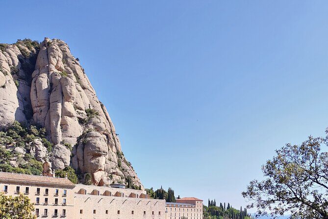 Montserrat Early Morning Skip-the-Hussle Half Day from Barcelona - FAQs