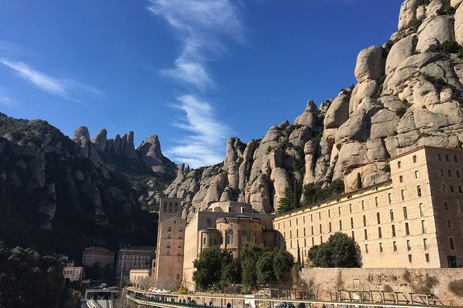 Montserrat Horseback Riding & Monastery  Small Group (Max 8) - What Makes This Tour Stand Out?