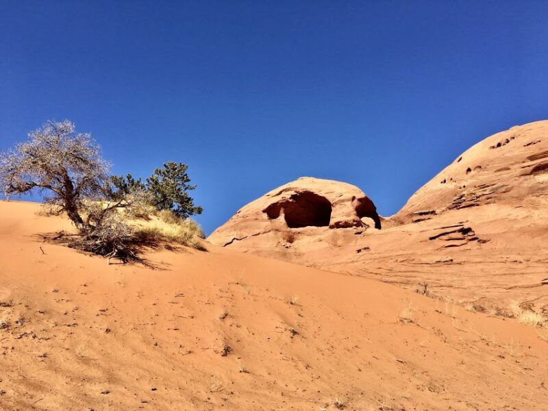 Monument Valley: 2.5-hour Mystery Valley Tour - Exploring the Mystery Valley Experience  