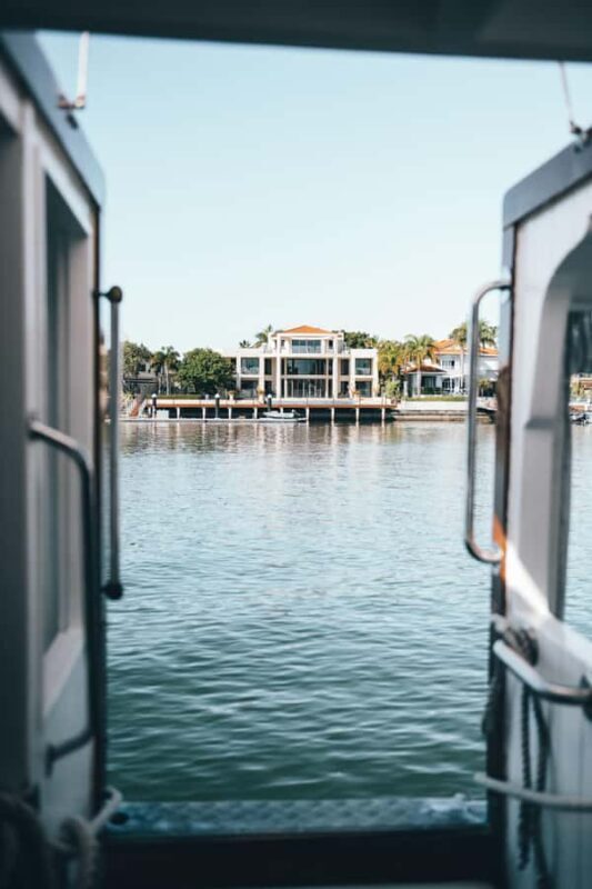 Mooloolaba: Canal Cruise with Commentary - Key Points