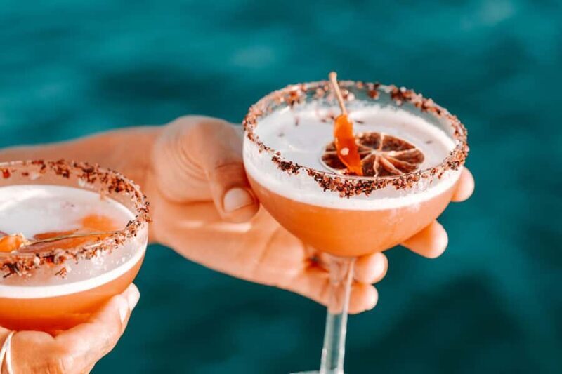 Mooloolaba Sunset Cruise with Live Music - Key Points