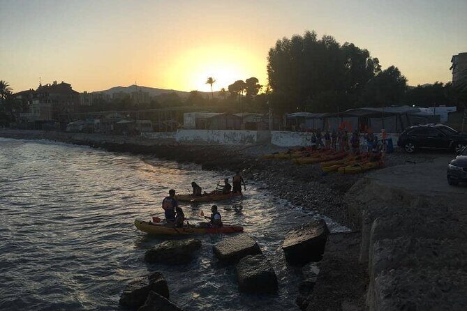 Moonlight Kayak with Dinner Included - Who Is This Experience Best For?