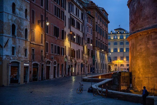 Moonlight Rome: Night Walking Tour of Roman Highlights - What to Expect from the Tour