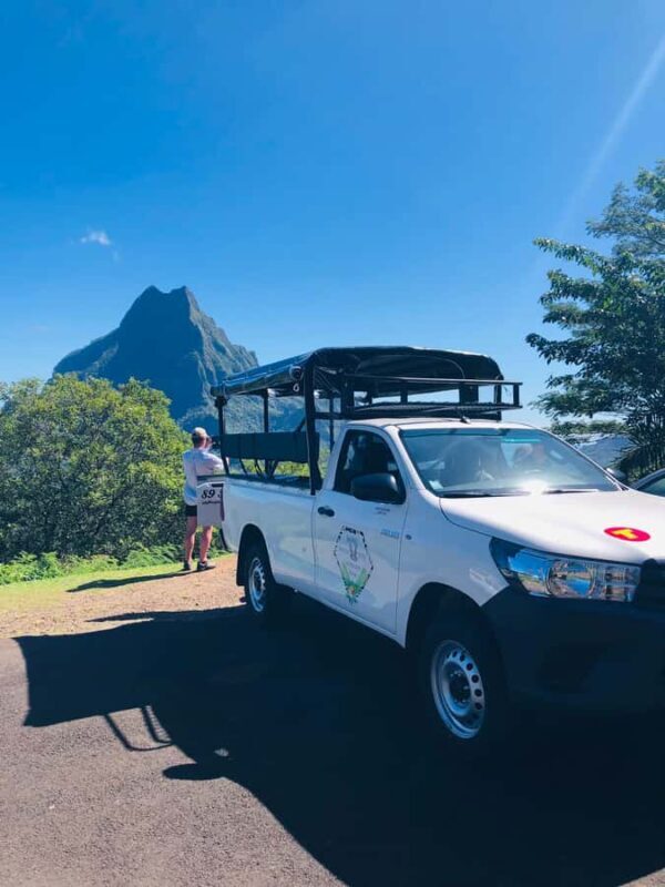 Moorea:4X4 safari excursion between land and sea with lunch - An In-Depth Look at the Moorea 4X4 Safari Experience