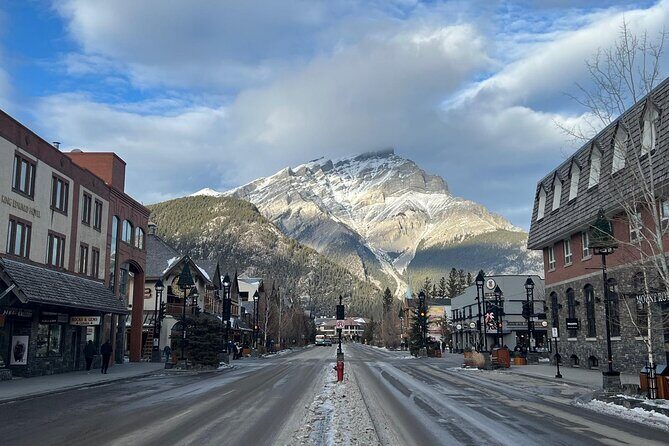 Moraine Lake Banff Town Lake Louise Johnston Canyon - Johnston Canyon: Waterfalls and Forest Trails