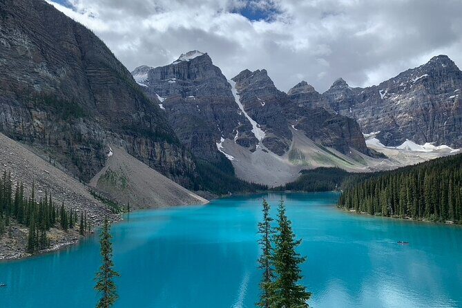 Moraine Lake + Lake Louise add-on: Sunrise or Day private tour - Why We Love This Experience