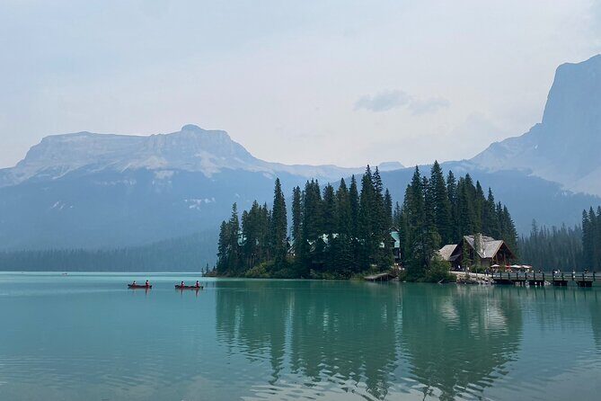 Moraine Lake, Lake Louise, Emerald& Peyto Lake 4 lakes from Banff - The Sum Up