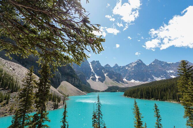 Moraine Lake, Lake Louise, Emerald& Peyto Lake 4 lakes from Banff - FAQ