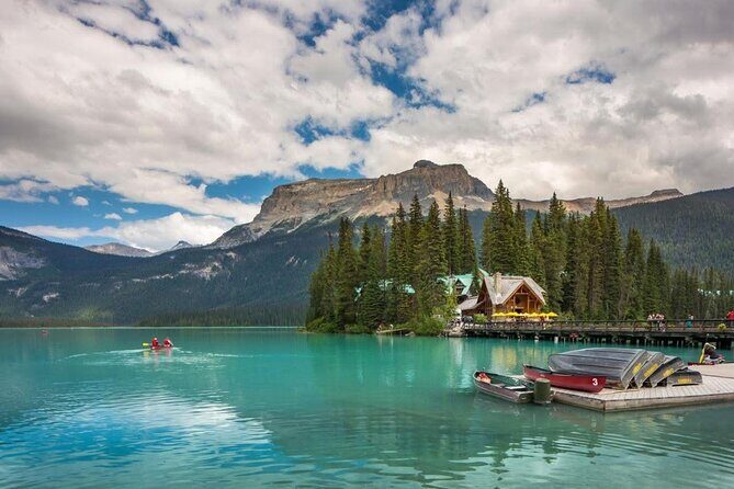 Moraine Lake, Louise, Emerald Lake, Johnston Canyon, Banff Town - FAQ