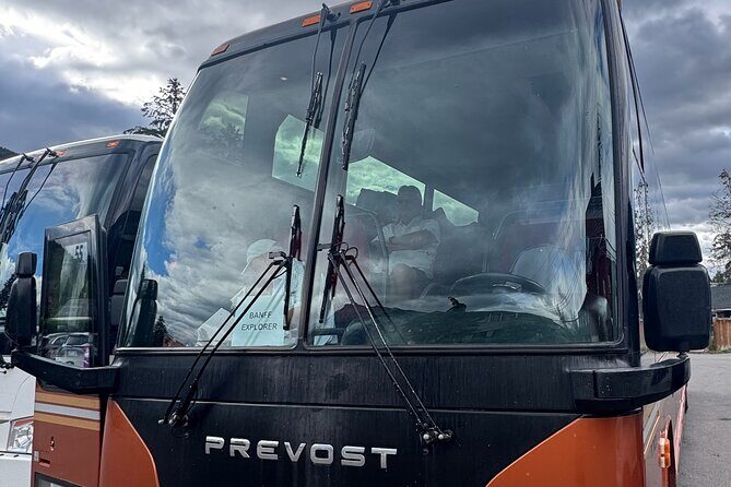 Moraine Lake Shuttle Half Day Lake Visit - Key Points