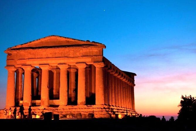 Mosaic Tour 1 - Transport and Group Size