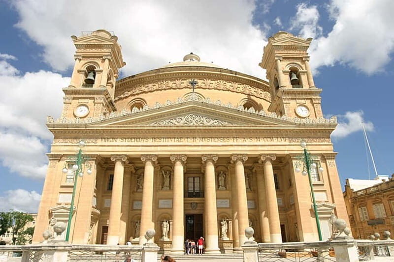 Mosta, Crafts Village, Mdina & Valletta Full-Day inc Platter - Key Points